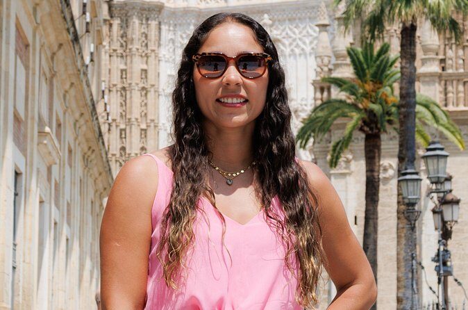 Private Photo Shoot in Seville : Cathedral + Santa Cruz Quarter - FAQs  
