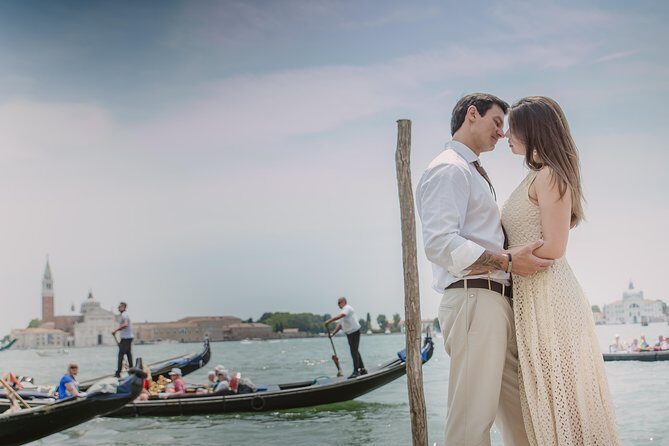 Private Photo Shoot in Venice with Gondola Ride - Why This Tour Works Well