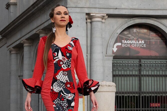 Private Photography Tour of Madrid - Plaza de la Villa: Medieval Madrid