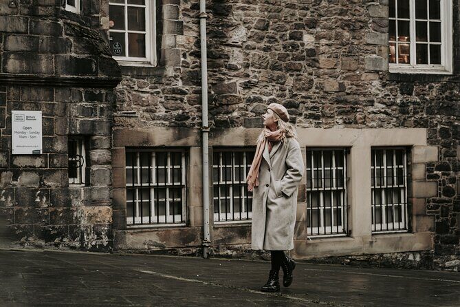 Private Photoshoot in Edinburgh with a Professional Photographer - The Experience at a Glance