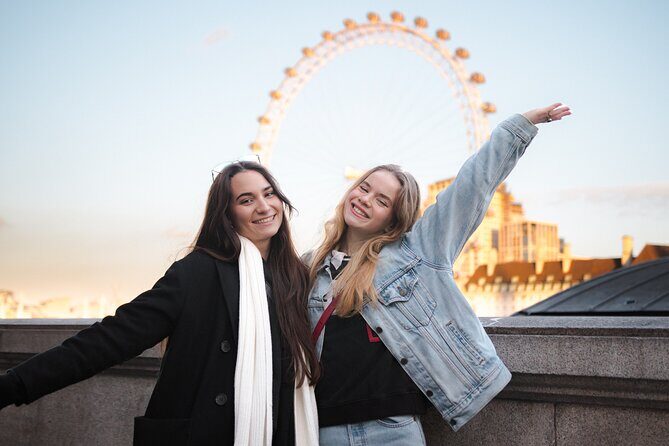 Private Photoshoot Outside The London Eye - The Experience in Action: Authentic Reviews