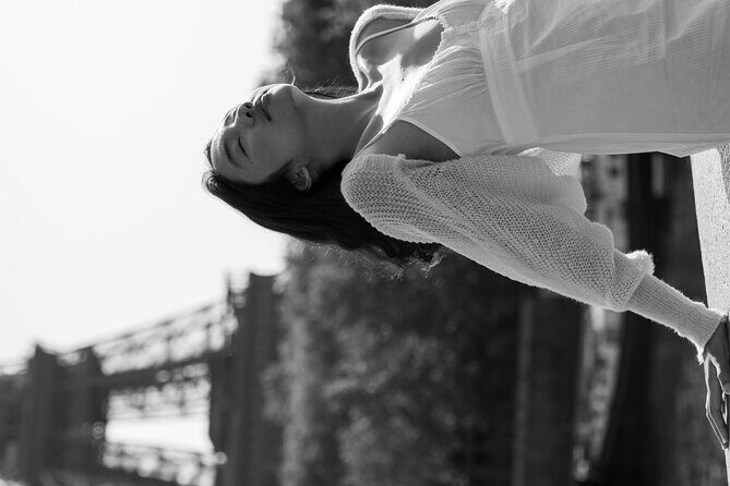 Private Photoshoot with the Iconic Eiffel Tower in Paris - What Is This Photoshoot Experience All About?