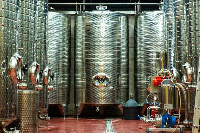 Private PICNIC in Bohemian Vineyards and Wine Tasting 4WD Tour - FAQs