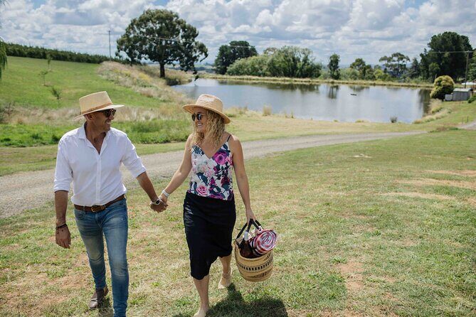 Private Picnic Lunch Experience in Orange with Wine - What Makes This Picnic Special?