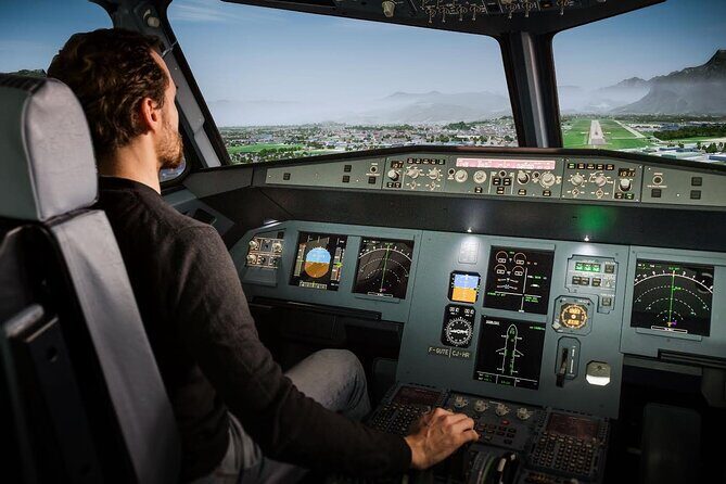 Private Pilotage of a Flight Simulator in Paris - An Inside Look at the Flight Simulator Experience in Paris