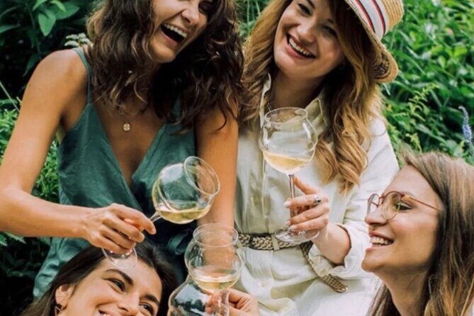 Private Pineapple Wine tasting and tour - What’s the Value?