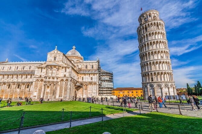 Private Pisa and Lucca Wine Tour from Florence - Who Is This Tour Best For?