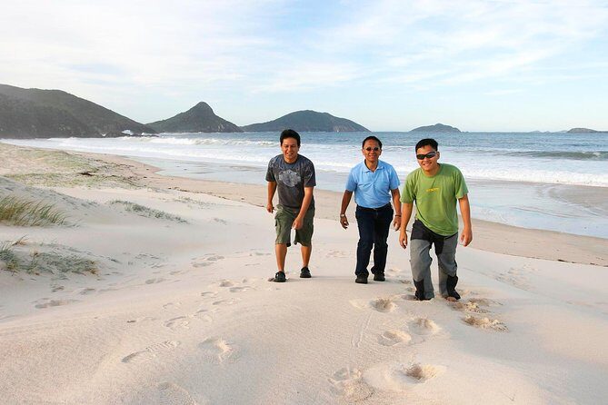 Private Port Stephens Day Trip from Sydney incl Dolphin Cruise - Nelson Bay and Dolphin Cruise