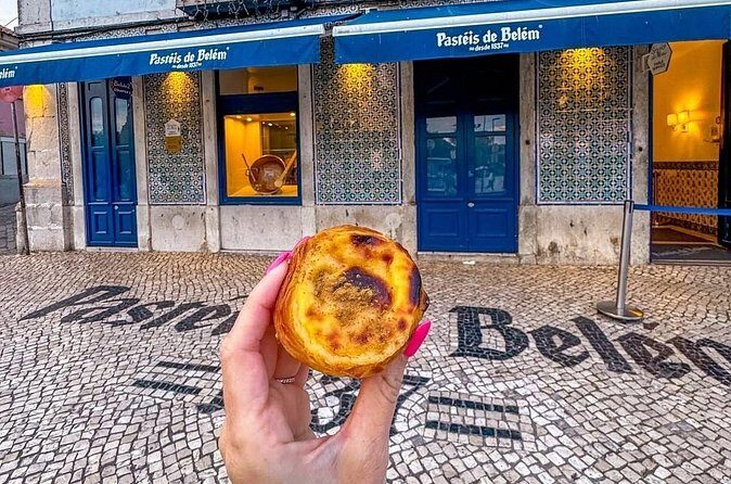 Private Porto Tour to Lisbon with stops: Nazare, Obidos & Aveiro - Why Travelers Love This Tour