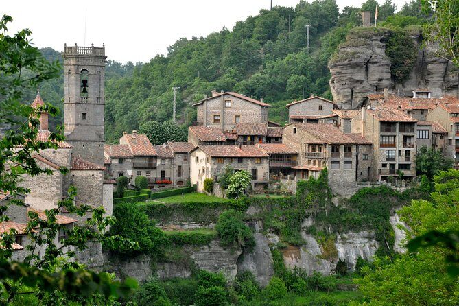 Private Pre-Pyrenees Medieval Village Hike from Barcelona - Return Journey to Barcelona