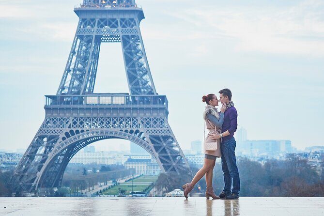 Private Proposal Photoshoot in Paris - Introduction: A Romantic Photoshoot in the City of Love