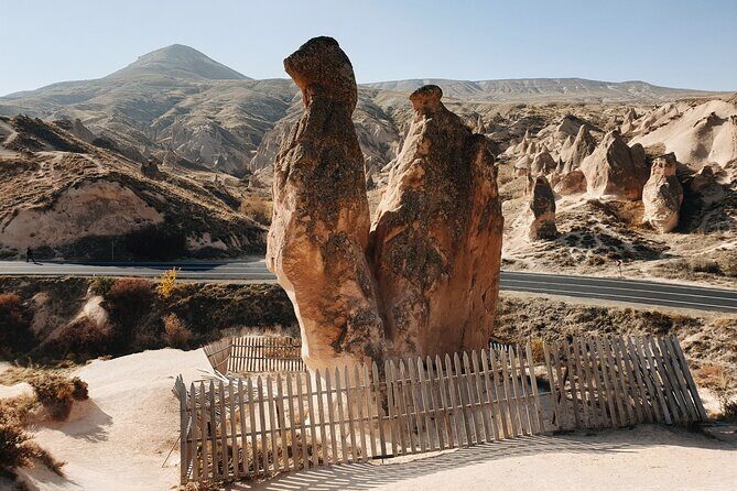 Private Red Tour All in One - The Enchantment of Love Valley