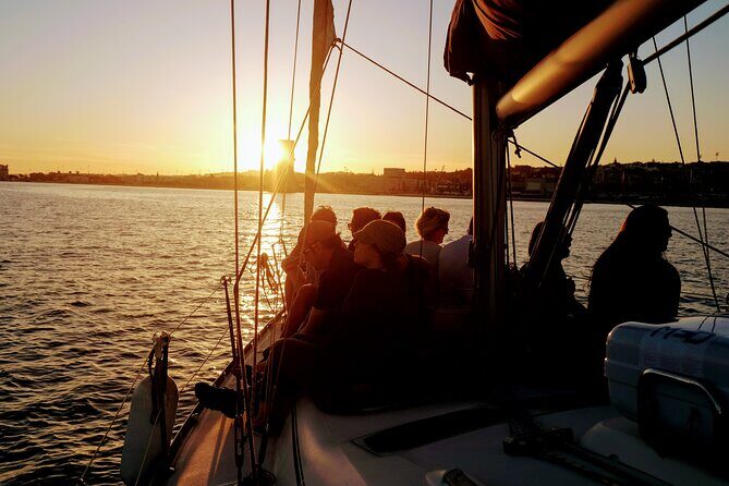 Private Relaxing Sunset Tour along the Tagus River - The Itinerary in Detail: What You’ll See and Feel