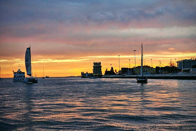 Private Relaxing Sunset Tour along the Tagus River - Practical Tips for Booking and Preparing