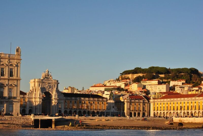 Private Romantic cruise with sparkling wine- 2-Hour- Lisbon - Authentic Experiences From Real Travelers