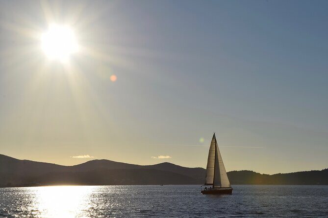 PRIVATE Romantic Sunset Boat Tour Zadar with Local Wine 1,5h - FAQ