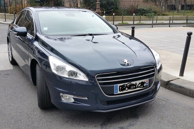 Private round trip transfer from/to Paris airports - Key Points
