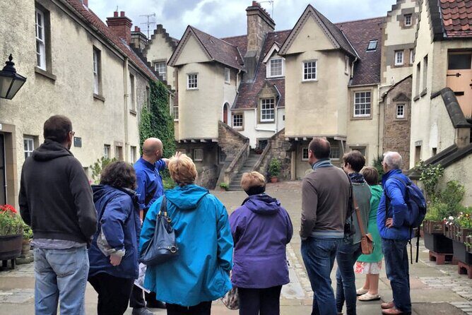 Private Royal Mile walking tour - Discover the history of our most famous street - A Deep Dive into the Experience
