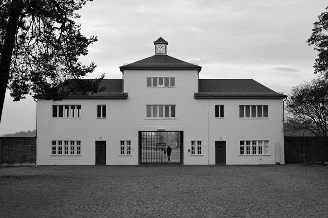 Private Sachsenhausen Concentration Camp Memorial Tour - Exploring the Itinerary in Detail