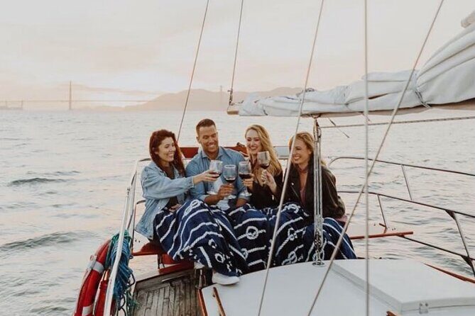 Private Sailing Charter: Up to 24 Passengers - An In-Depth Look at the Private Sailing Charter