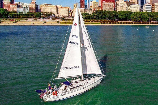 Private Sailing on Beautiful Lake Michigan - Navy Pier, Chicago - An In-Depth Look at the Chicago Private Sailing Tour