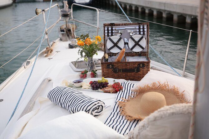 Private Sailing with SUP, Drinks and Appetizers from Barcelona - Duration and Flexibility