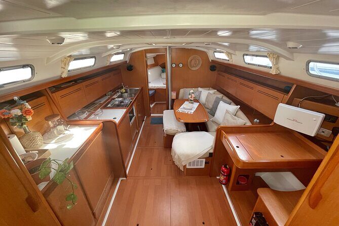 Private Sailing with SUP, Drinks and Appetizers from Barcelona - Who This Tour Is Best For
