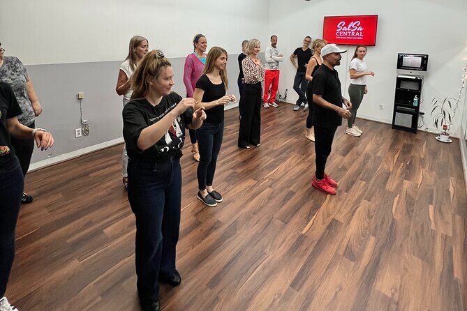 Private Salsa or Bachata Class in South Beach - Introduction