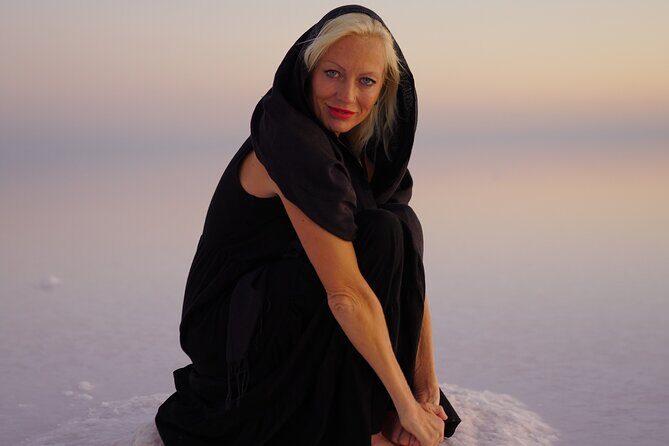 Private Salt Lake Sunset Tour with Photos & Snacks - Key Points