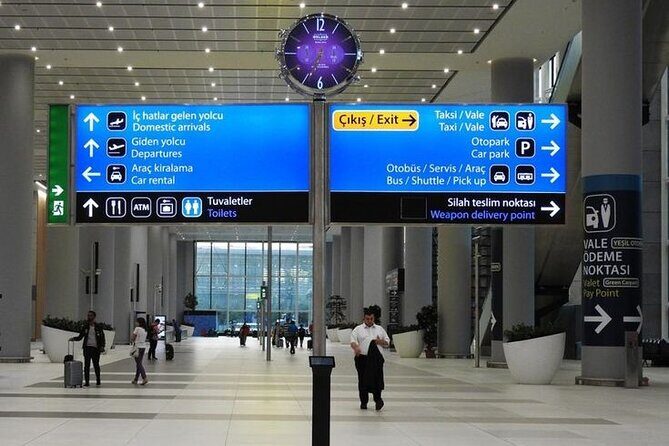 Private SAW Airport Arrival or Departure Transfer - Key Points