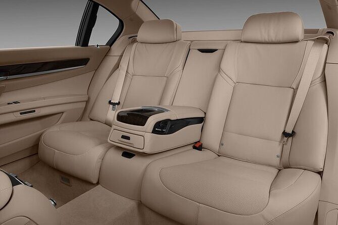 Private Sedan Arrival from J F Kennedy Airport JFK to Manhattan - Why Choose This Private Sedan Service?