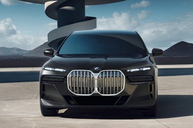 Private Sedan Arrival from J F Kennedy Airport JFK to Manhattan - Price and Value Analysis