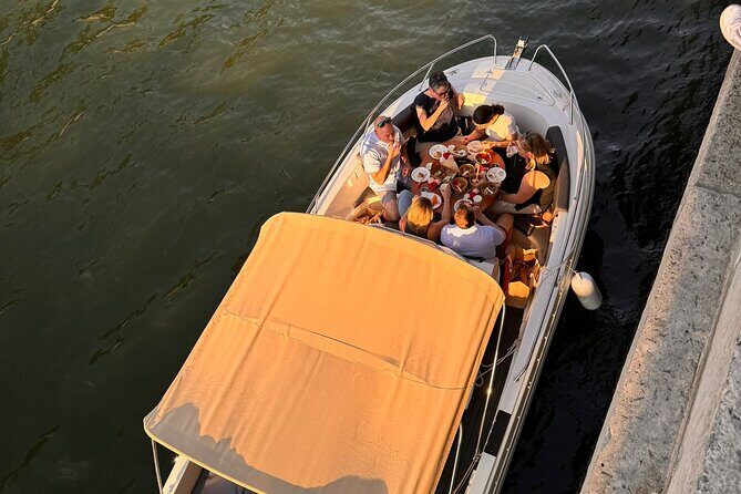 Private Seine River Cruise in Paris - Frequently Asked Questions