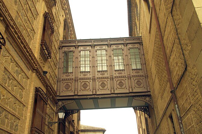 Private Shalom Jewish Tour of Toledo. Pickup option in Madrid - FAQs