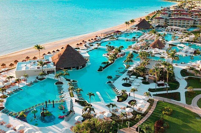 Private Shuttle in Cancun Airport and Moon Palace Sunrise - Booking in Advance: Why It Matters