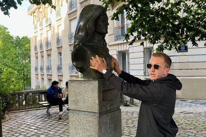 Private Sidecar Tour of Montmartre : Off the Beaten Path - The Value and Pricing
