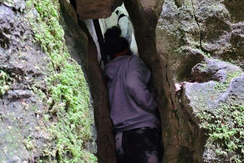 Private Singhampton Caves Hike - Collingwood/Blue Mountain - Is This Tour Worth the Price?