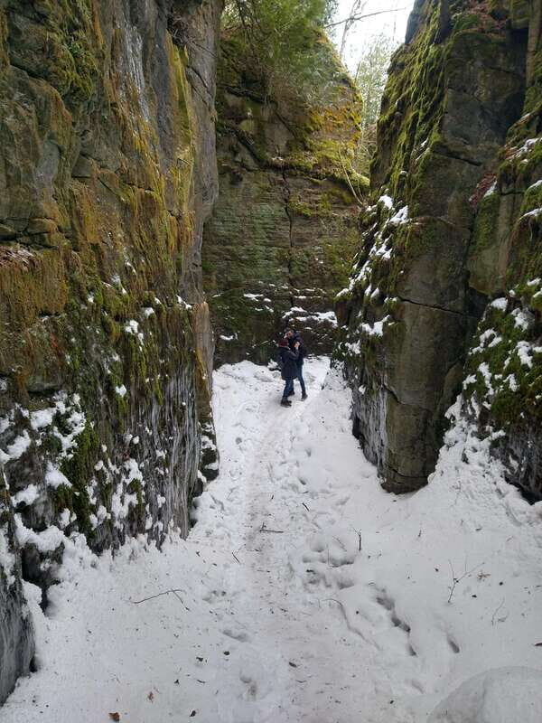 Private Singhampton Caves Snowshoe-Collingwood/Blue Mountain - Is This Tour Worth the Price?