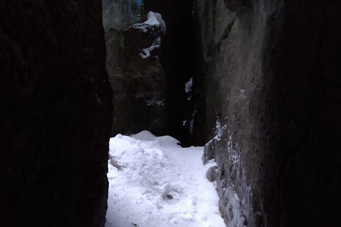 Private Singhampton Caves Snowshoe, Collingwood/Blue Mountain - Summary: Who Will Love This Experience?