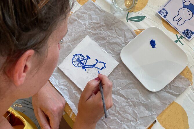 Private Souvenir Creation in Dutch Delft Blue from Netherlands - The Practicalities: Logistics and Value