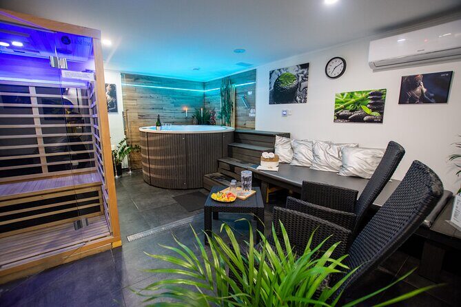 Private Spa with Jacuzzi and Sauna - BLACK ZONE - An In-Depth Look at the Private Spa Experience