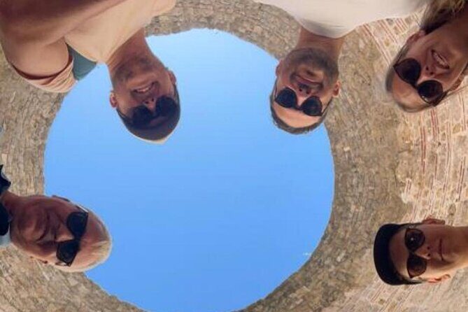 Private Split & Trogir Vineyard Wine Tour Sea View & Port Pickup - Transportation and Group Dynamics