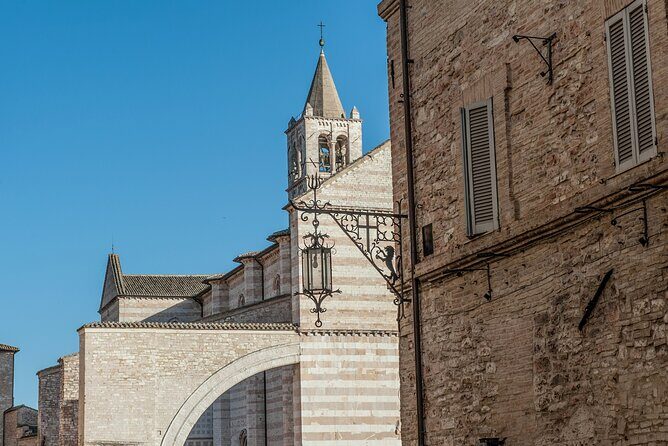 Private St. Francis Basilica of Assisi and City Walking Tour - Authentic Experiences & Hidden Gems