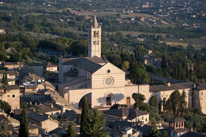 Private St. Francis Basilica of Assisi and City Walking Tour - Frequently Asked Questions