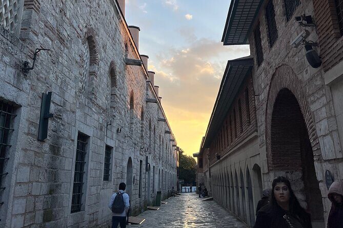 Private stanbul Tour With Professional Tour Guide - The Sum Up: Why This Tour Is a Solid Choice