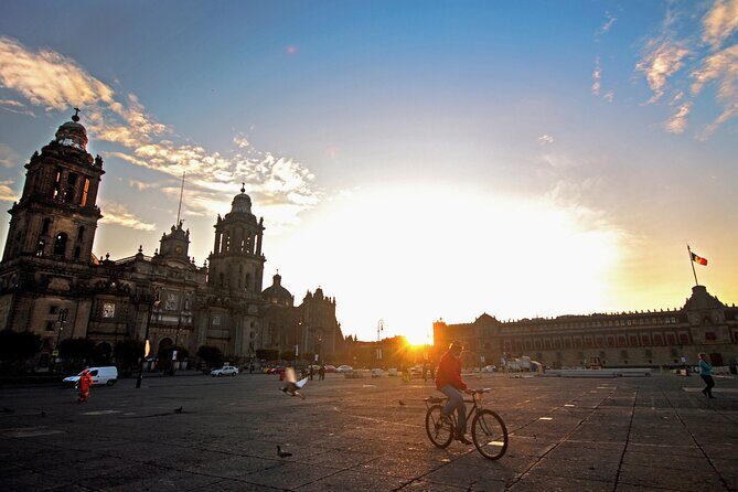 Private Street Food & Mural Art Tour in Mexico City - In-Depth Review of the Private Street Food & Mural Art Tour