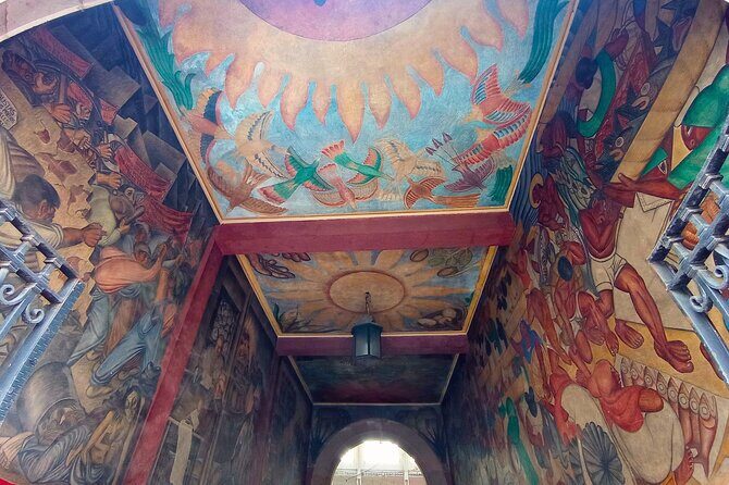 Private Street Food & Mural Art Tour in Mexico City - The Experience from Reviews
