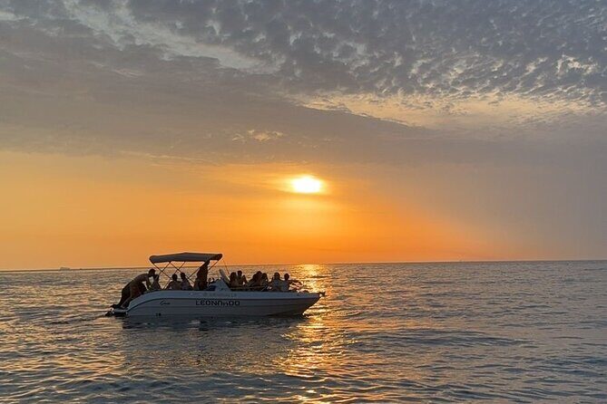 Private Sunset Boat tour to Kroreza & Kakome with snorkelling. - Key Points