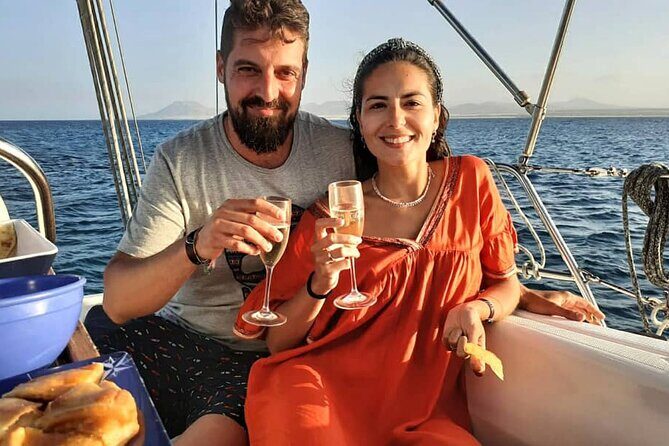 Private Sunset Sailing Tour from Corralejo Fuerteventura 3h - FAQ