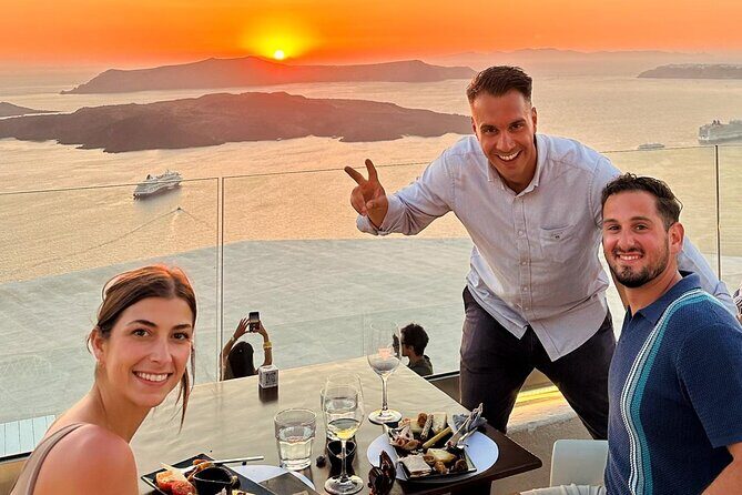 Private Sunset Wine Tour with 3 Wineries and Tapas - An In-Depth Look at the Itinerary